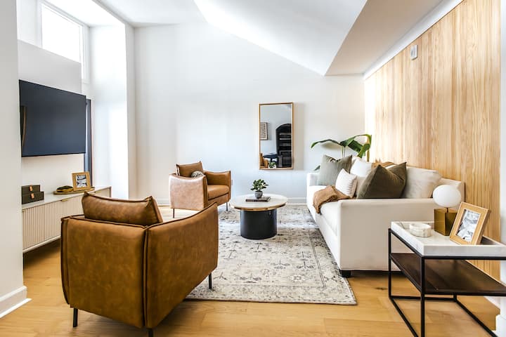 Boutique Luxury Apt Marion Sq Downtown | 360 King - 찰스턴