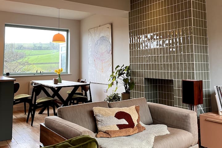 Stylish 4/5 Bedroom Hill View House In Bath - Dyrham