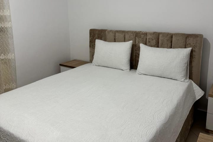 1br Apartment In City Center - Valona