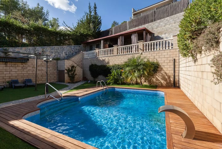 Casa Lourdes,  Adosado Cerca De Sitges - Villanueva y Geltrú