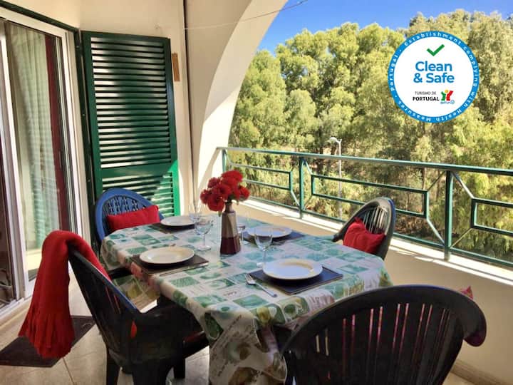 Fabulous Apartment Near Albufeira - Faro District