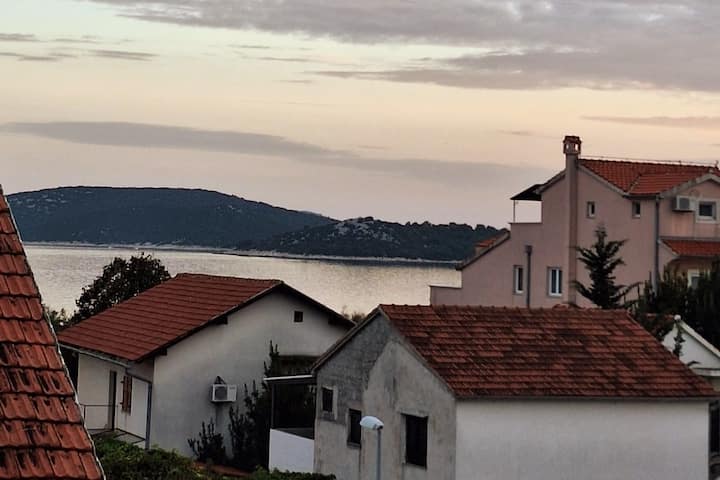 Ferienwohnungen Am Meer - Vodice