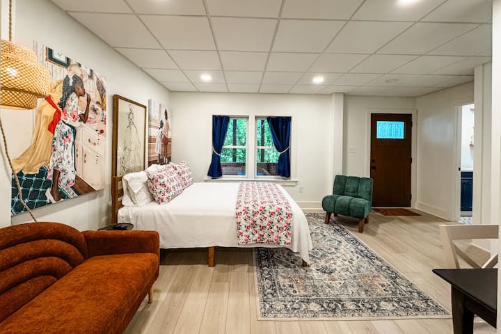 Vahi Studio - Atlanta, GA