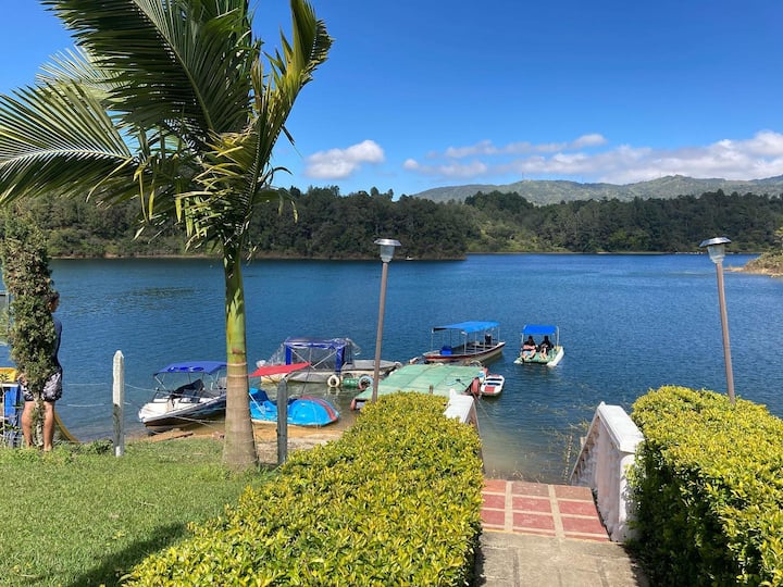 Finca Isla El Paraíso - Guatape
