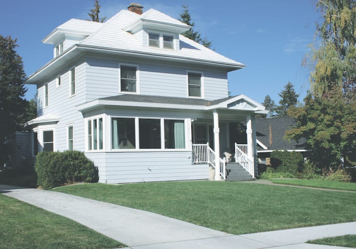 The Doctors' Inn - Coeur d'Alene, ID