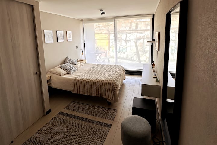 Moderno Estudio Con Estacionamiento Privado - Valparaíso