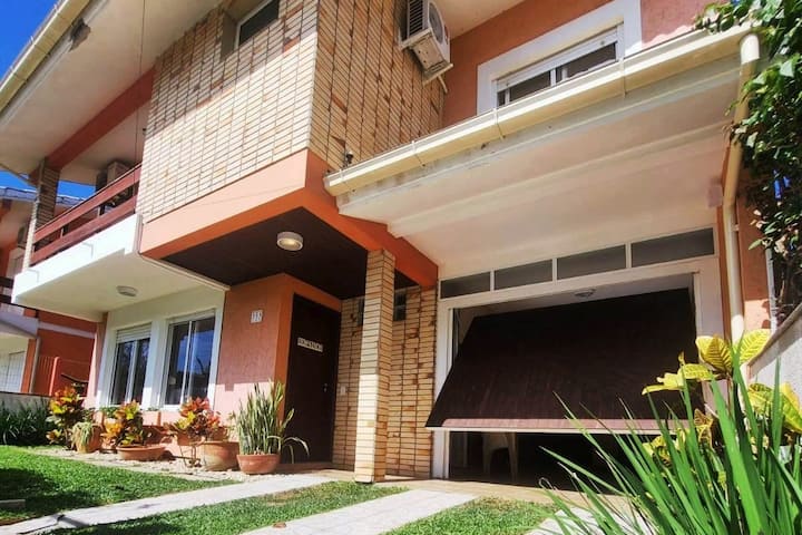 Confortável Casa Para Colecionar Momentos - Garopaba