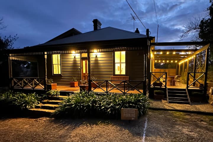 Moradablue - The Cottage - Katoomba