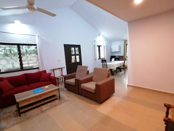 " Villa Château " Angre Chateau - 1 Ou 2 Pers - Abidjan