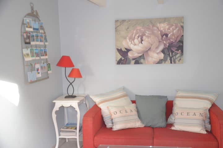 Petite Maison Dans La Cour Des Propriétaires - Plérin
