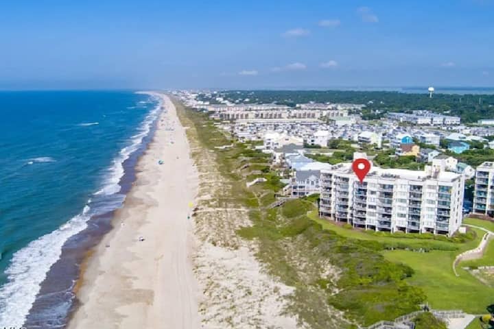 Oceanfront 2br 2ba Stunning View Pool Beach Access - Emerald Isle, NC