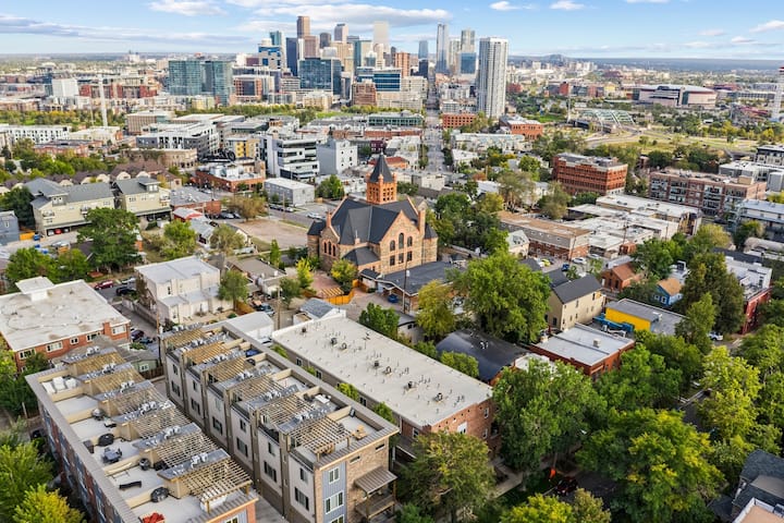 Close to Everything! 5-Star Experience in LoHi - Townhouses for Rent in ...