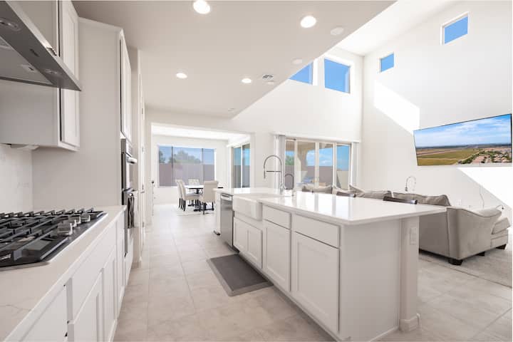 Cardinals House- Heated Pool/spa And Fire Pit - 글렌데일