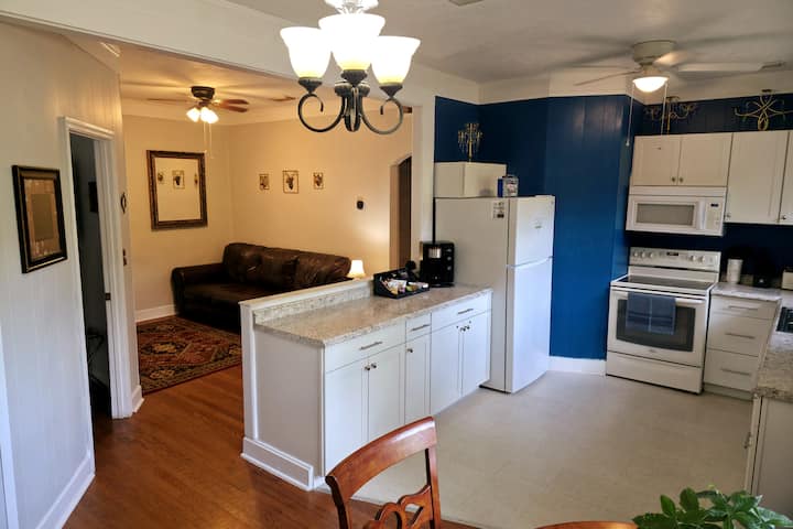 Duck Pond Getaway - Gainesville, FL