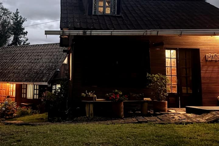 Cabaña Hansel Y Gretel En Subachoque - Subachoque