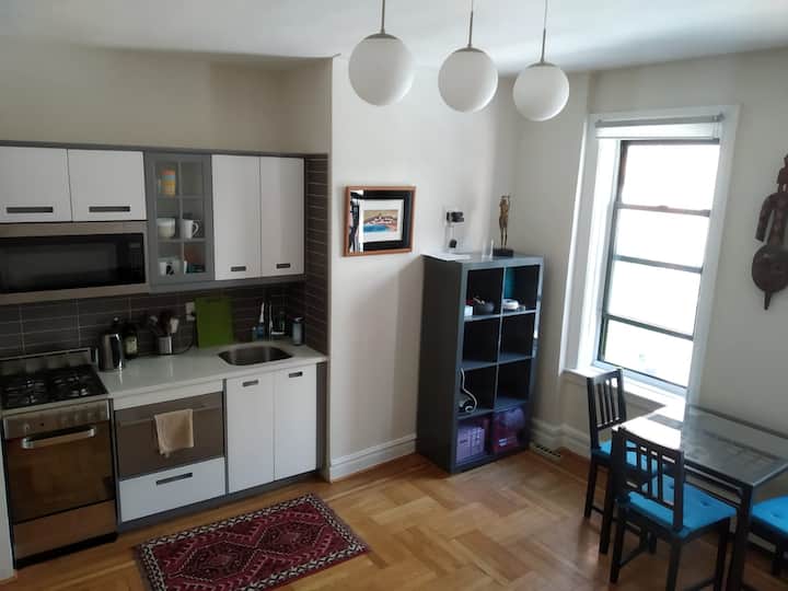 Lovely Uws Apt - West New York, NJ