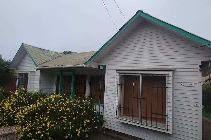 Casa De Veraneo Se Admiten Mascotas - Los Vilos