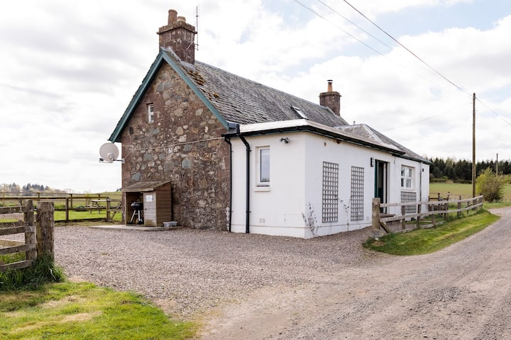 Bankfoot Holiday Rentals & Homes - Scotland, United Kingdom | Airbnb