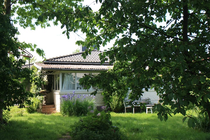 Zwischen Den Gärten 2 - Detmold