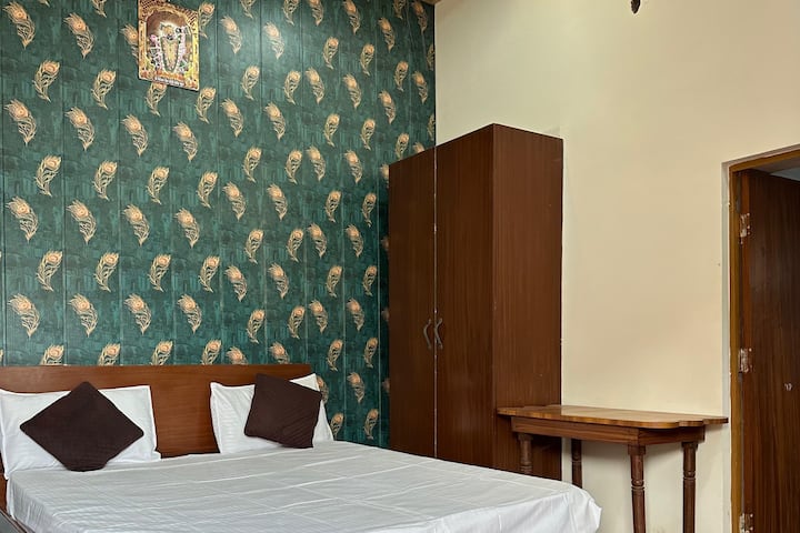 Brij Homes : King Room. - Mathura