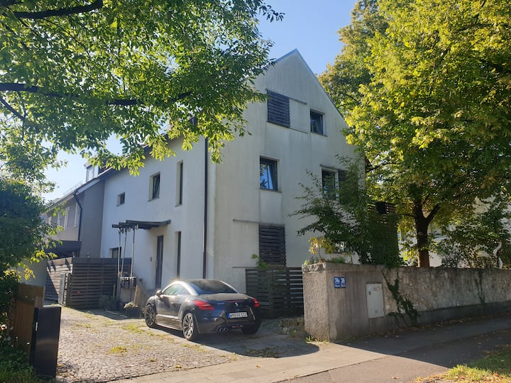 1 Gästezimmer In Großer Haus-wg Nähe U4 - Aschheim