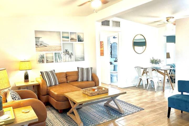 Entire Home In Port Charlotte, Florida - Port Charlotte, FL