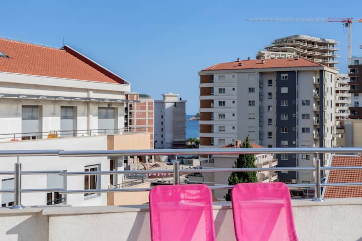 Dubravka's Apartment Seaside View - 布德瓦
