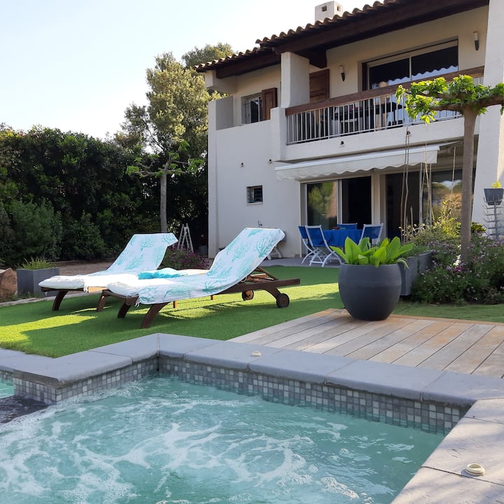 Studio  à Deux Pas Des Criques De Santa Lucia - Var