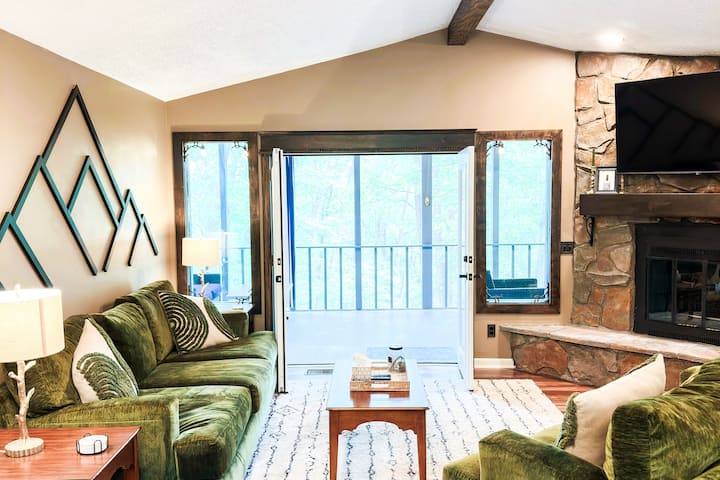 Massanutten: 4br, Fire Table Deck - Massanutten, VA