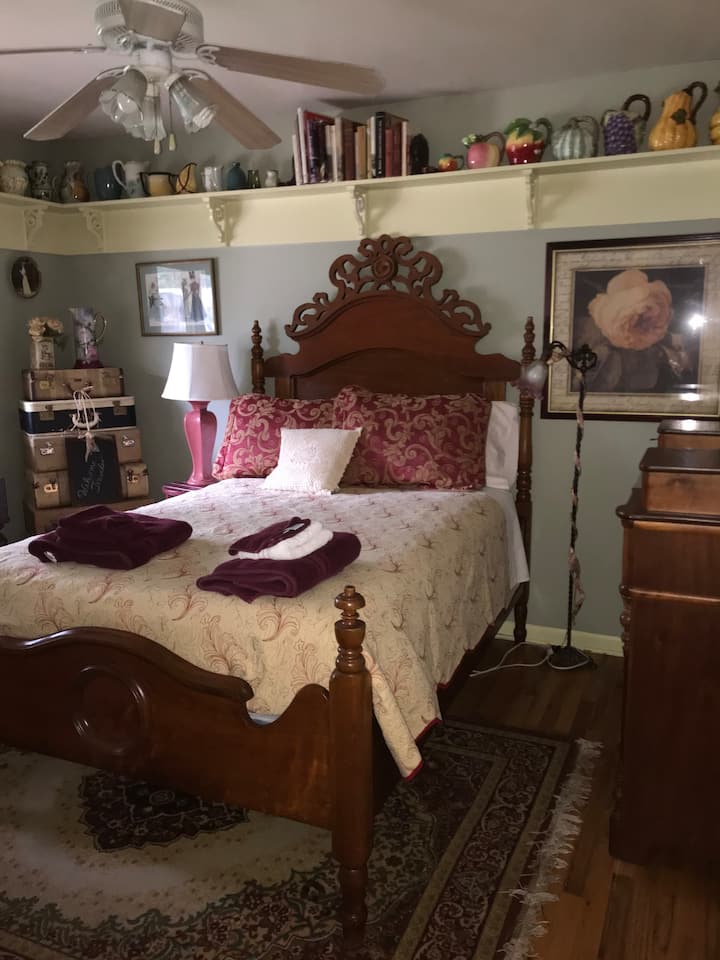 The Rose Room - Fort Collins, CO