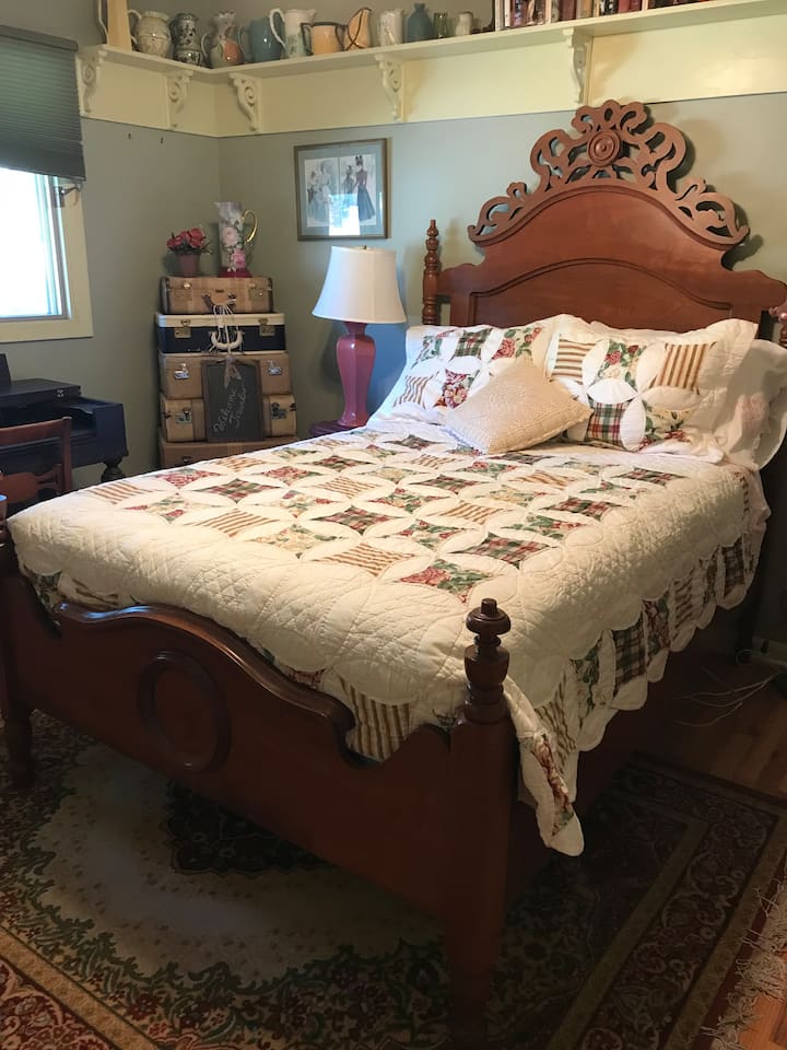 The Rose Room - Fort Collins, CO