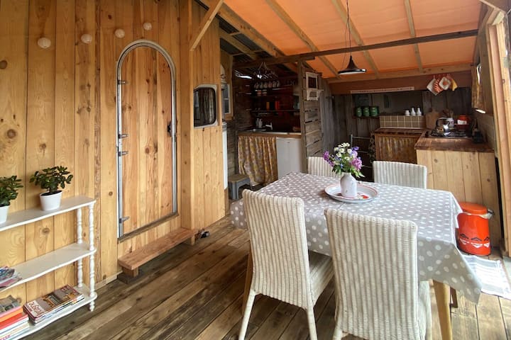 The Cosy Caravan, Très Vintage! Et Proche Du Surf! - Étel