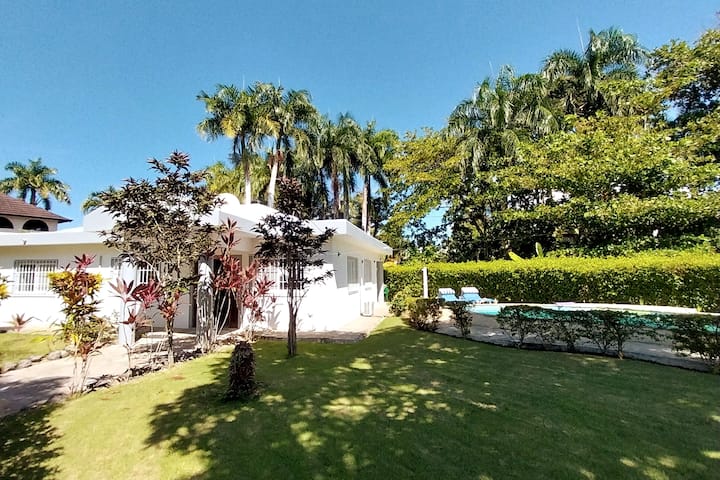 Charming 3br Villa With Pool - Cabarete