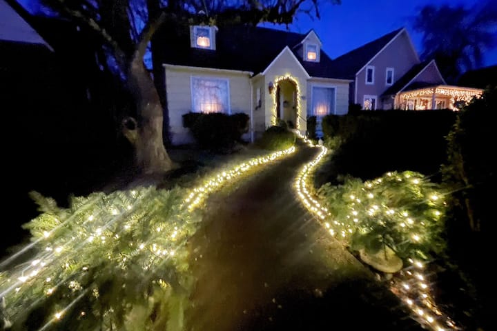 5-star 4-br Home Near Willamette Univ & Salem Hosp - Salem, OR