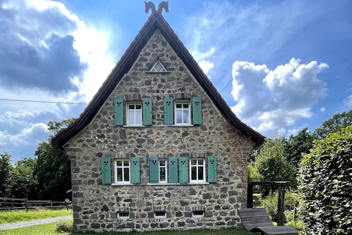 Idyllisches Haus Im Grünen - Germany