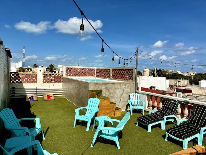 Casa Zuzy: La Tierra Apt Local Living W Roof Pool - Isla Mujeres