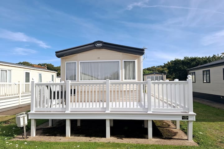 Ocean Breeze - Mudeford