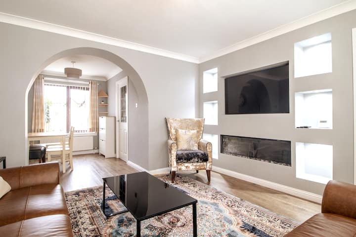 House In Darnley - Paisley