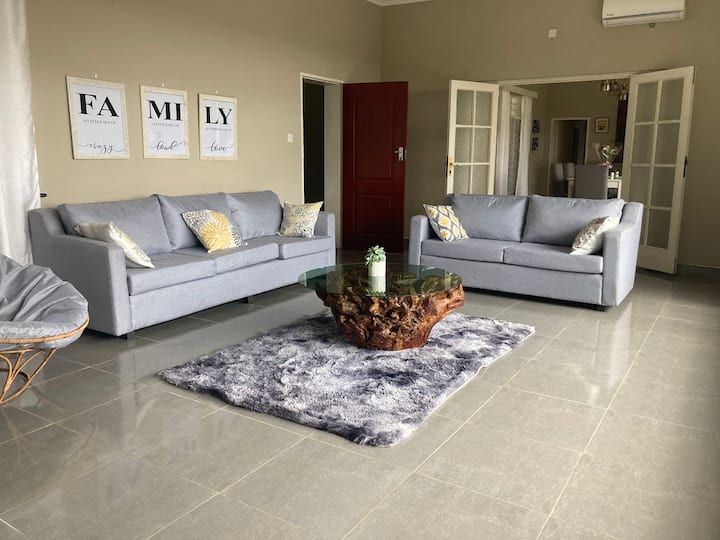 Namitengo House - Guest Wing - Blantyre