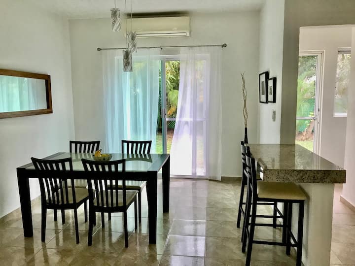 Tranquila Casa 1200 M De La Playa, 15 Min 5a Av... - Playa del Carmen