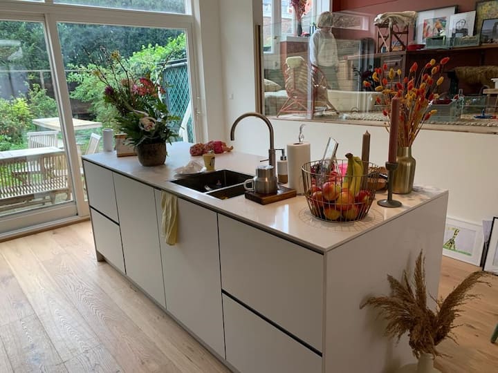 Large Family Home Close To Beach And City Centre - Den Haag