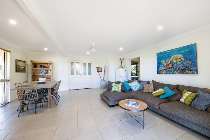 Airlie & Whitsunday Panoramic Views S/c Unit-wifi - Whitsundays