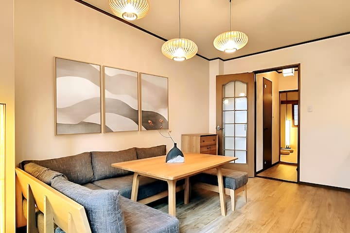 Osaka 4br Villa 2 Min To Sta| Parking| Expo & Usj - Osaka Prefecture, Japan
