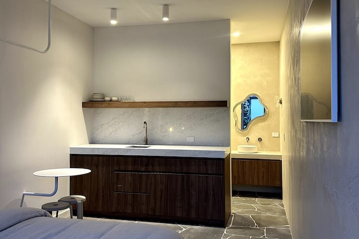 Private Studio Haven | Close To The City & Beach - Prospect