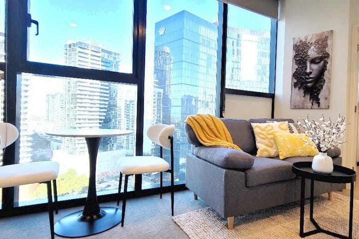 Modern Apartment Next To Crown W City & Bay Views - Brighton, Australia