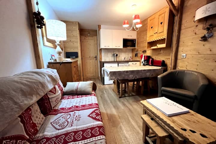 Le Cosy Thémis Belle Plagne
Direct Sur Les Pistes - Belle Plagne