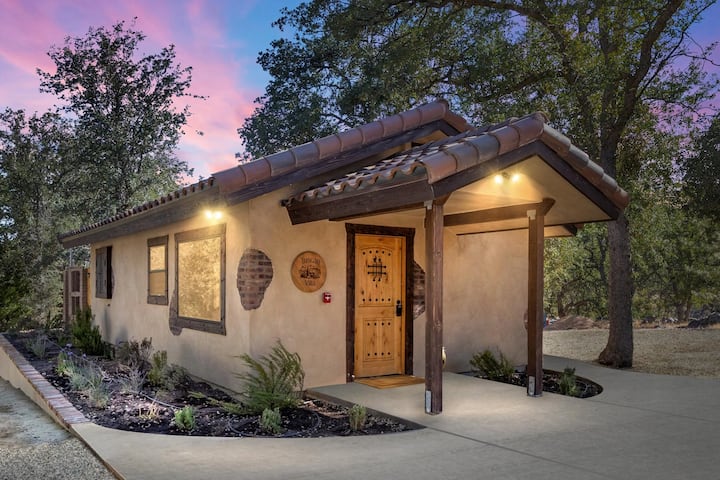 Tuscan Villa At Dorner Family Vineyard - Tehachapi, CA
