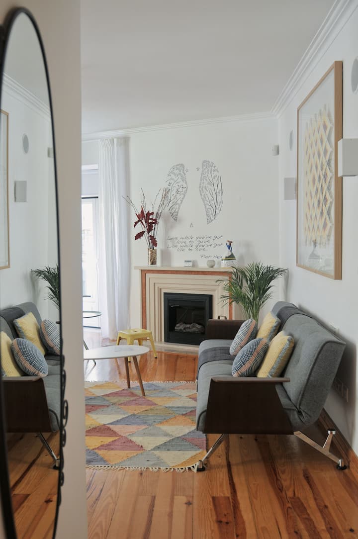 ⭐️ Spacious Flat ⭐️ Free Garage ⭐️ Historical Center - Lissabon