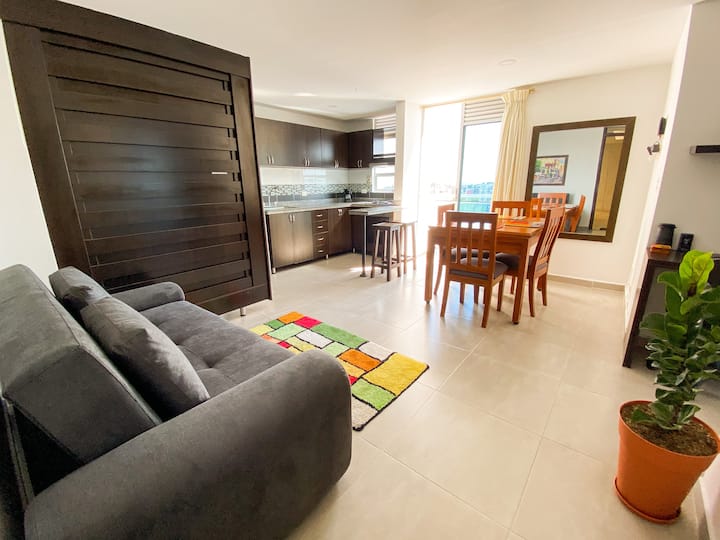 Modern And Comfortable City View Apartment - Armenia
