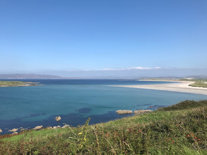Beautiful, Large, Seaside Home With Ocean Views - Portnoo